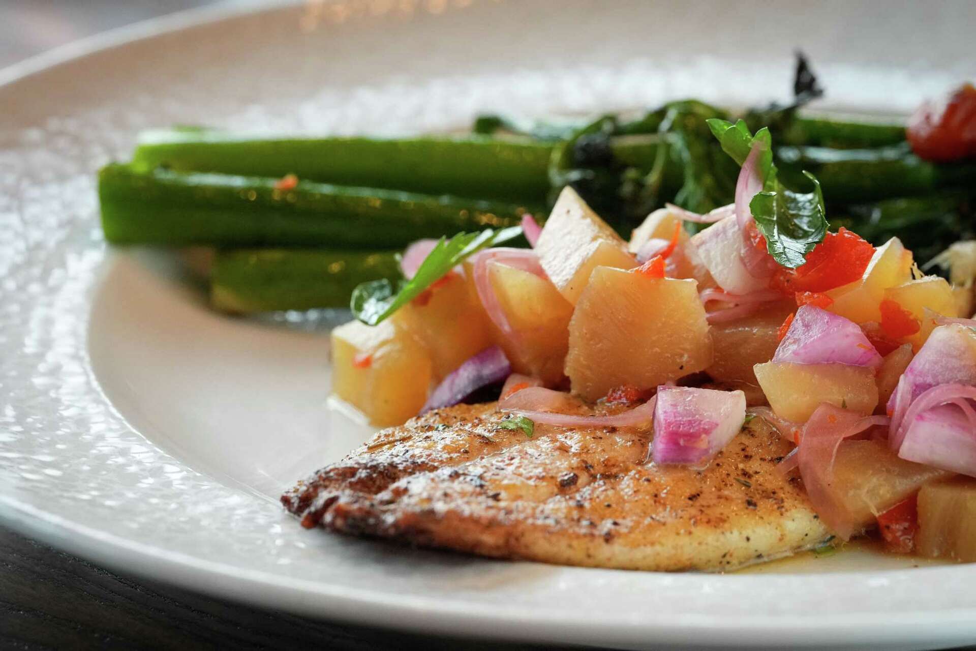 Dallas restaurant Haywire opens in Memorial City