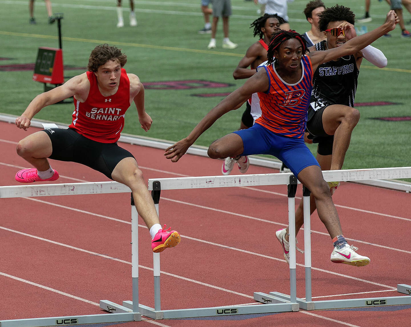 Old Lyme girls, Bloomfield boys win CIAC Class S track titles