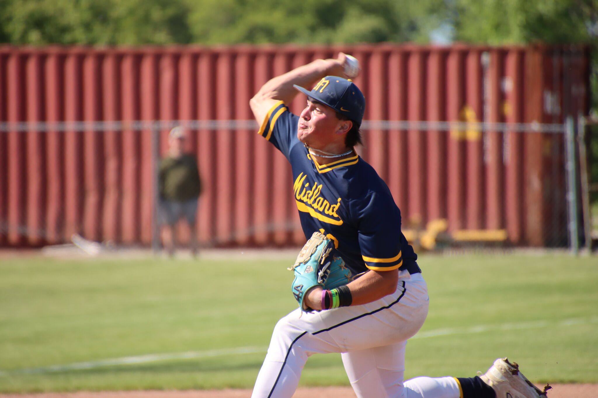 Berryhill wins twice at Grand Blanc tourney