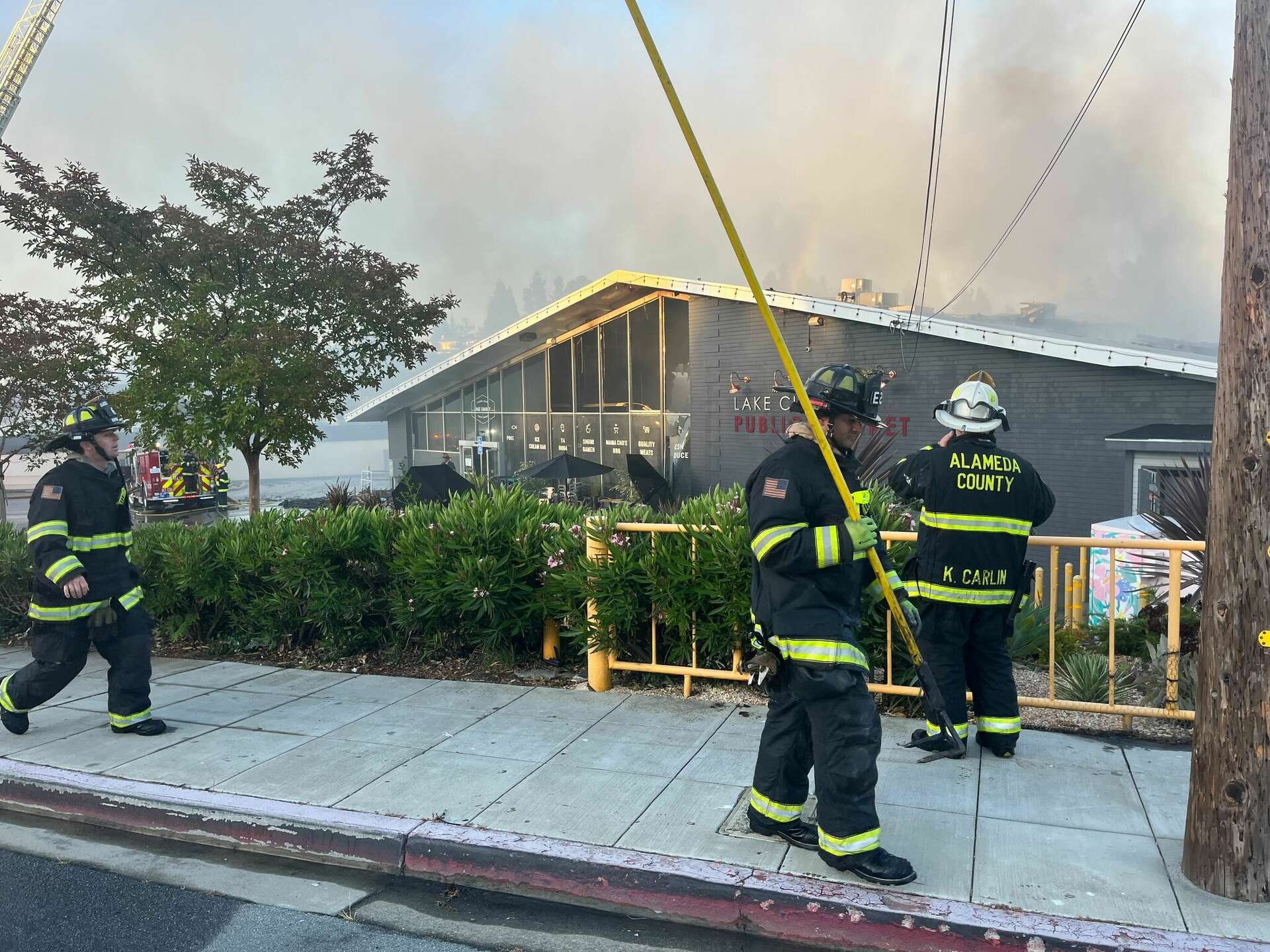 Lake Chabot Public Market in East Bay probably a total loss after fire