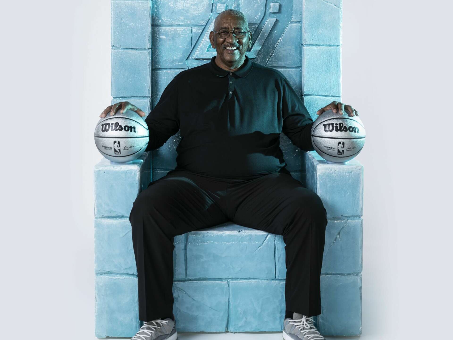 Spurs launch clothing line based on Nike poster of George Gervin
