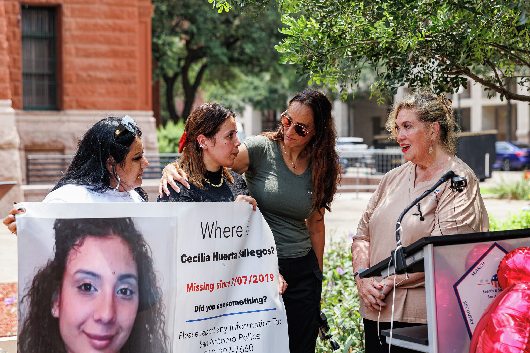Cecilia Gallegos' family asks her husband to take polygraph test