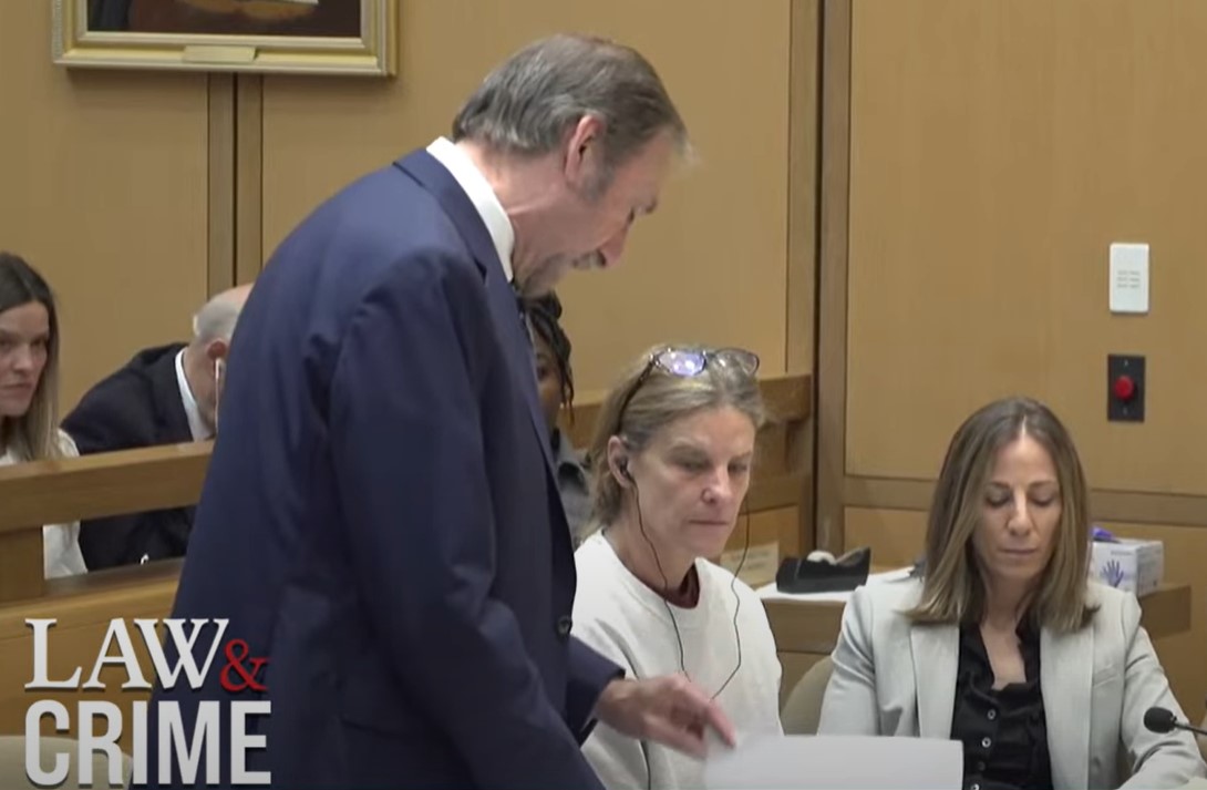 Prosecutors appealing judge's order to vacate charge against Troconis