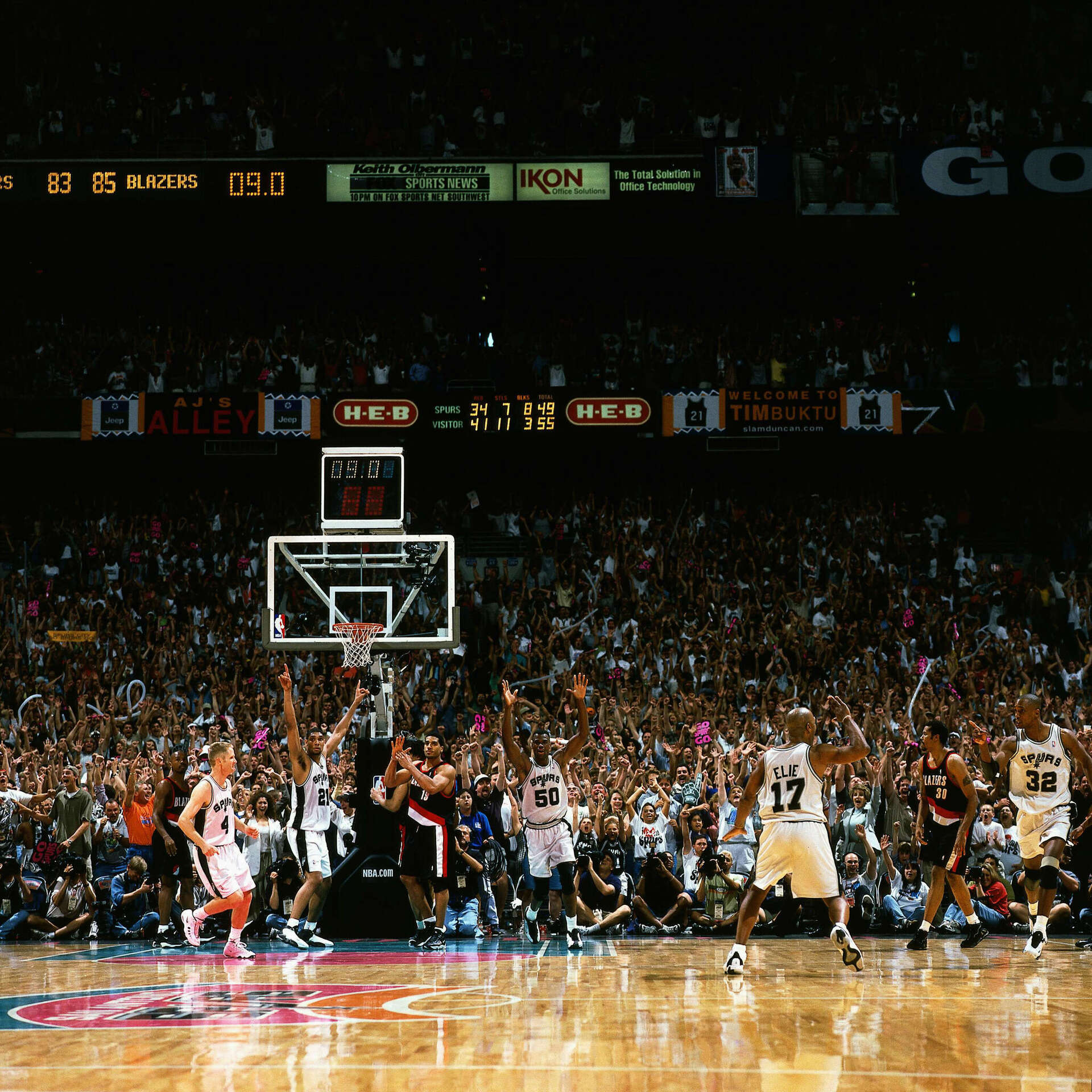 Spurs fans recall ‘Memorial Day Miracle’ on 25th anniversary