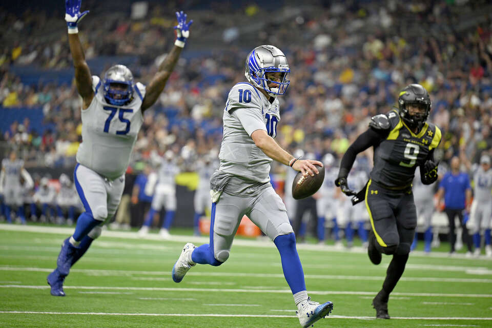 BattleHawks release A.J. McCarron, search for new quarterback