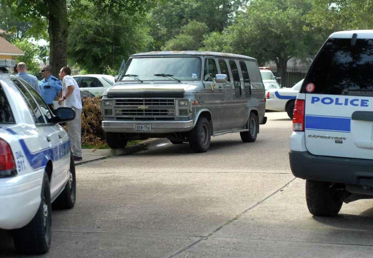 UPDATE: Kidnapping suspect named, police searching for others