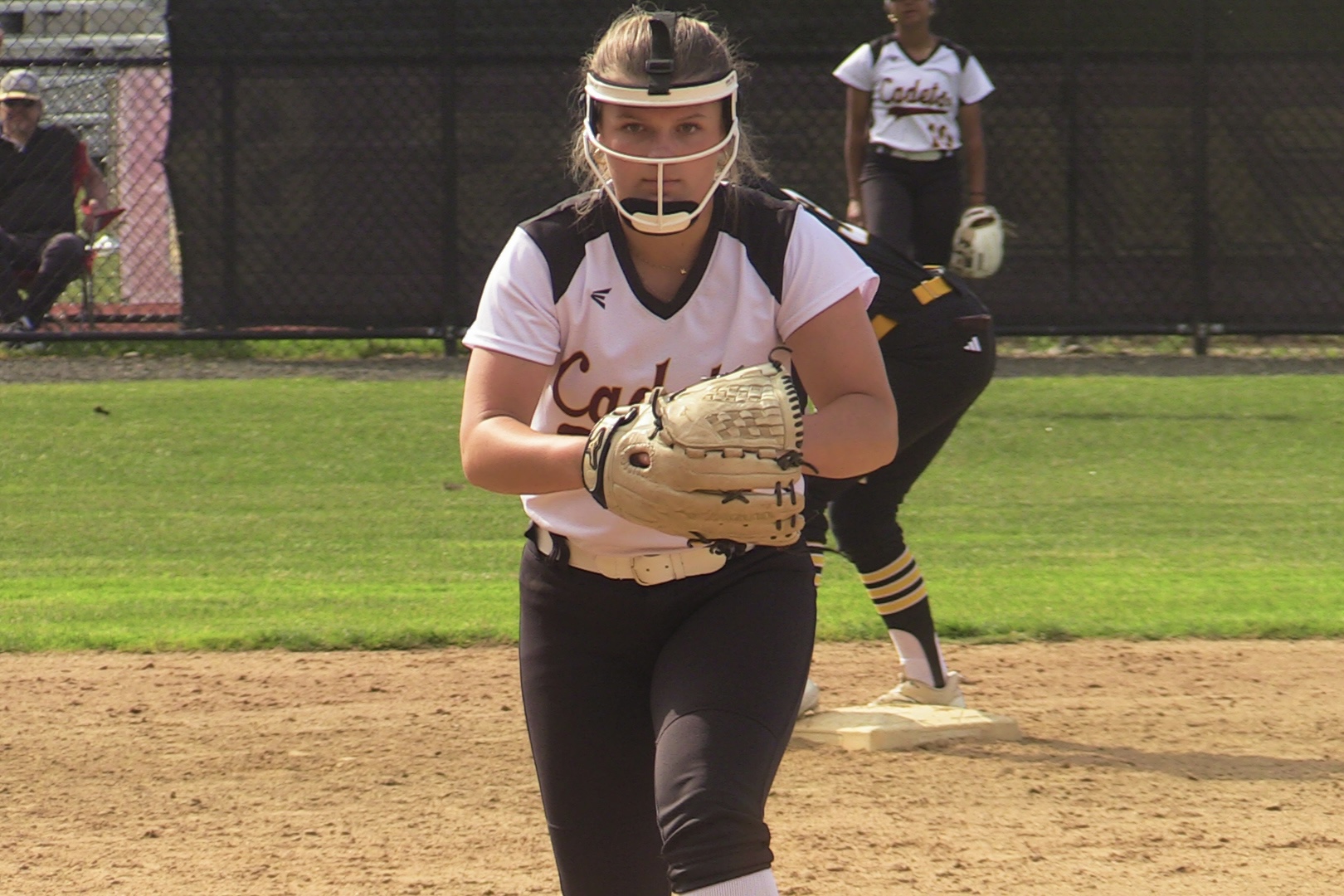 Kane, New Canaan softball make quick work of Central