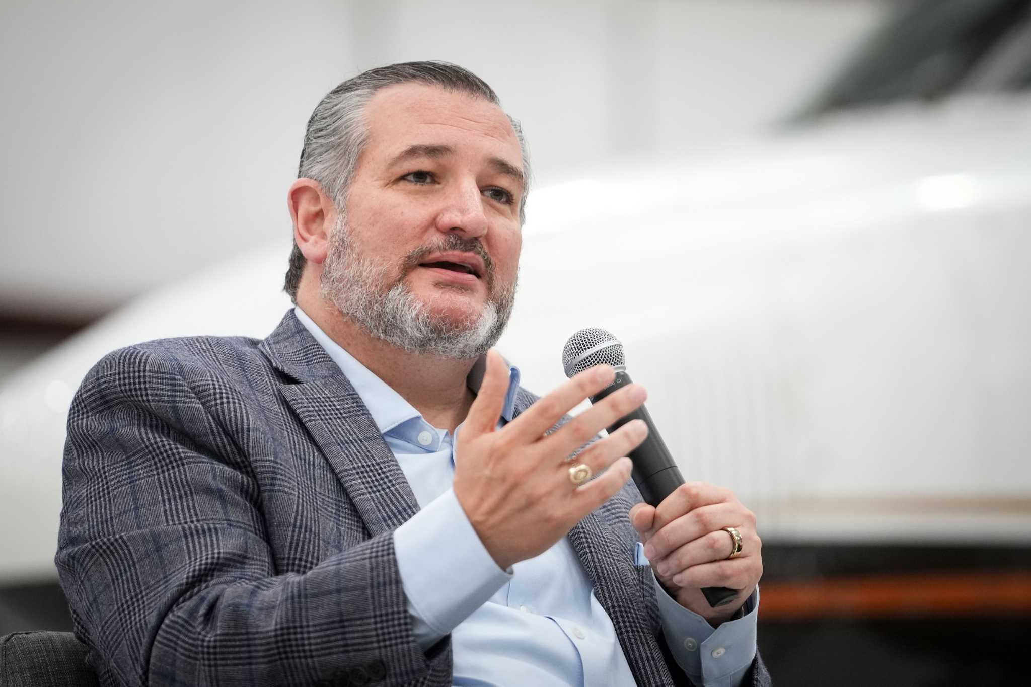 Federal judge convicts man who called threat into Ted Cruz's office