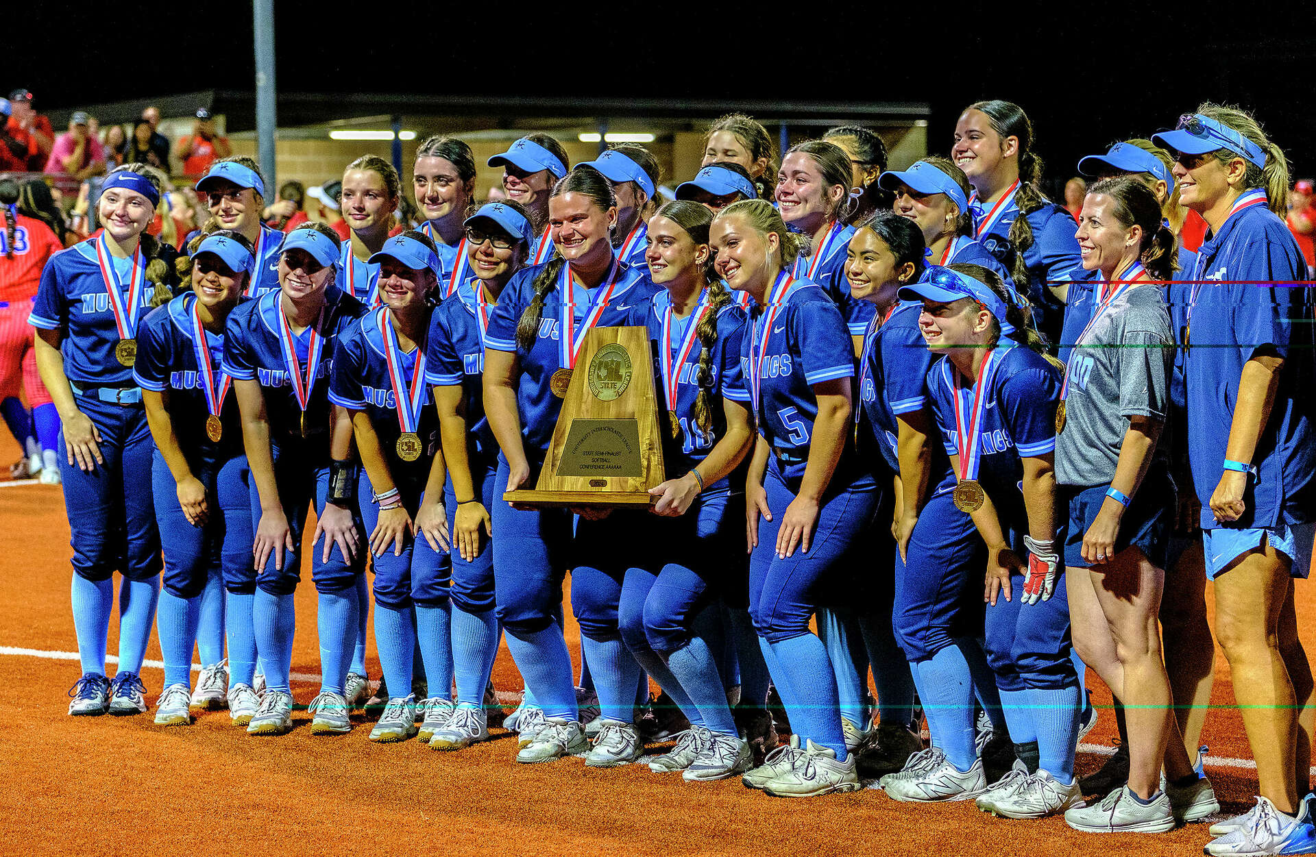 High school softball playoffs: Kingwood loses to Waco Midway