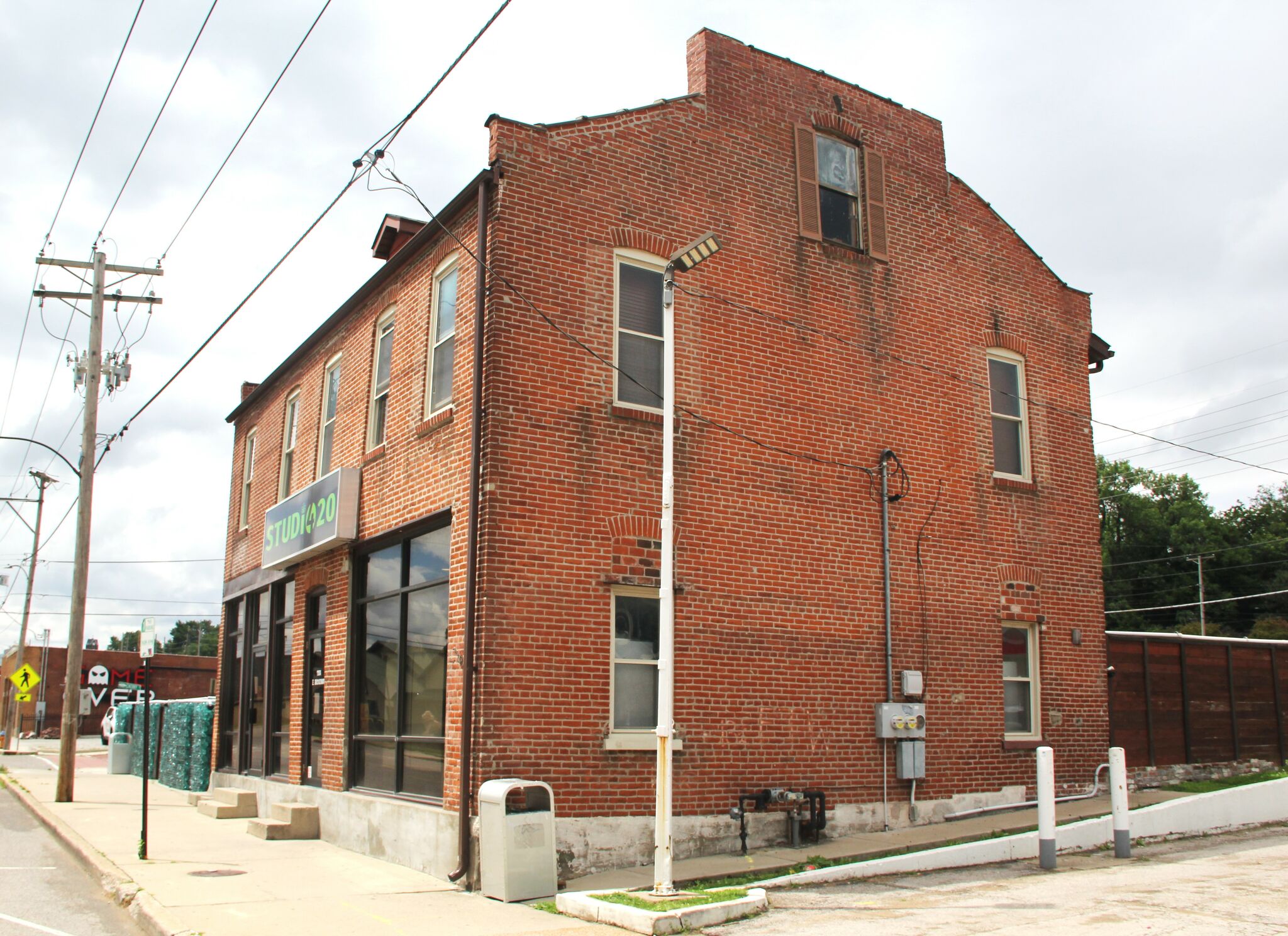 Studio 420 owner settles forfeiture case with Madison County