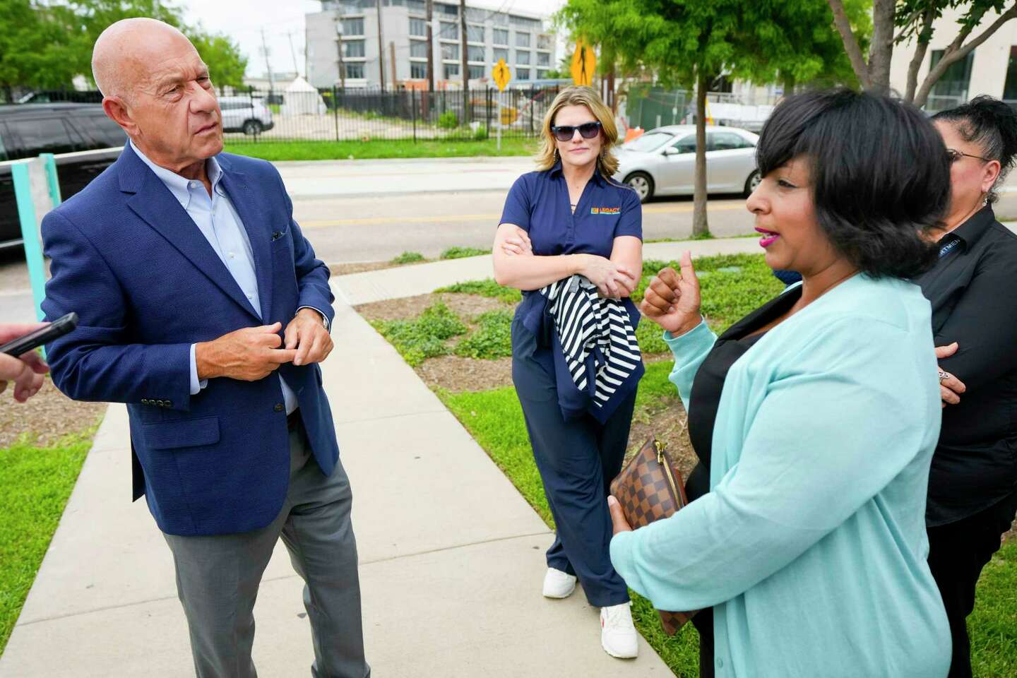 Houston road deaths reach record high in 2024, with over 340 deaths