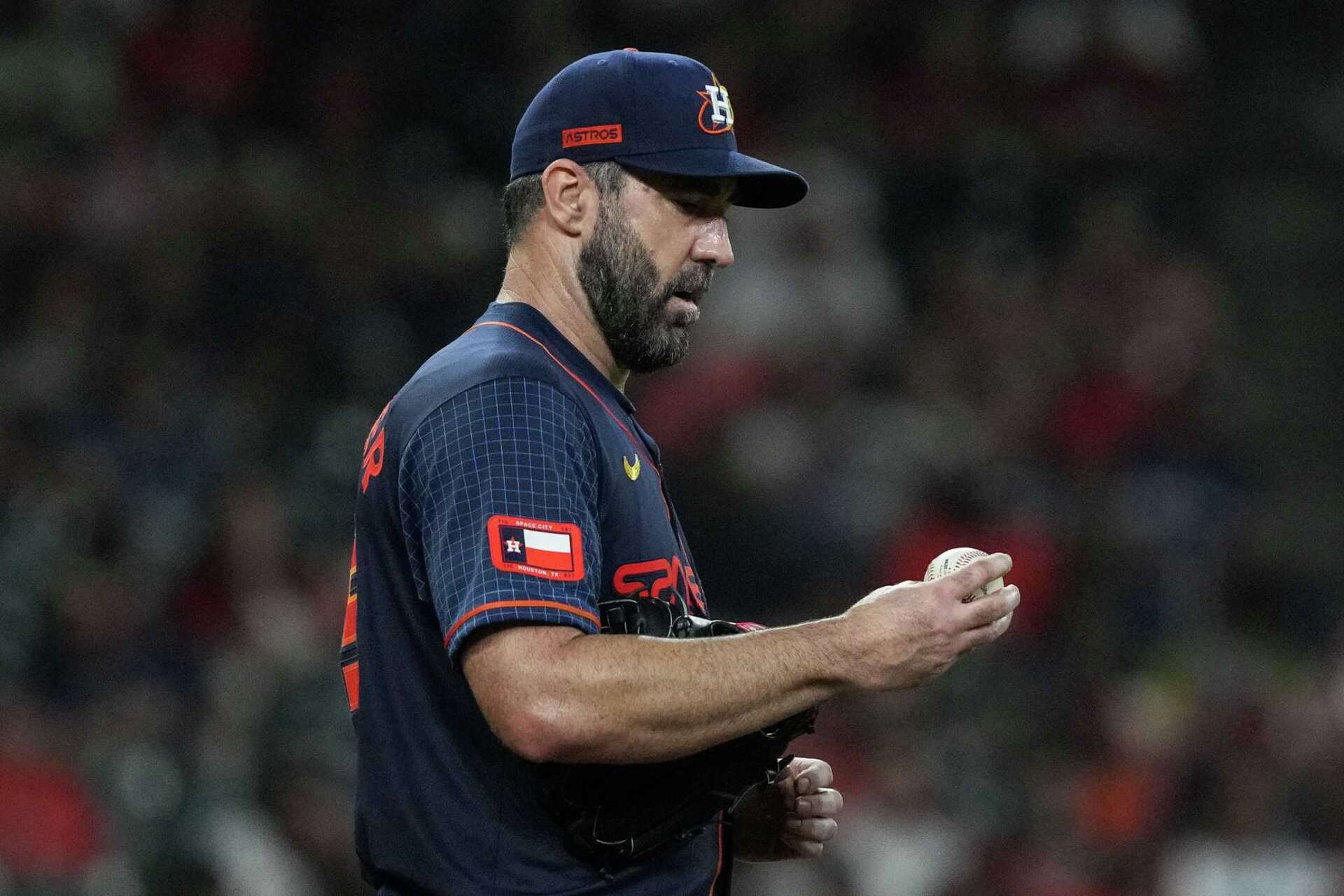 Houston Astros: Justin Verlander making 'slow progress' with injury