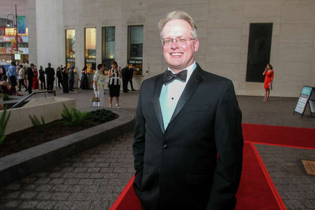 Mark S. Doss brings his a severed head for Houston Symphony's 'Salome'