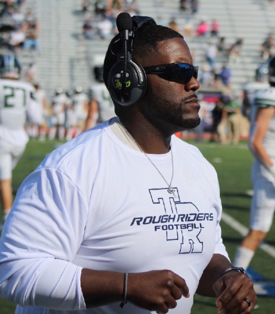 Roosevelt names Darnell Barnes next head football coach