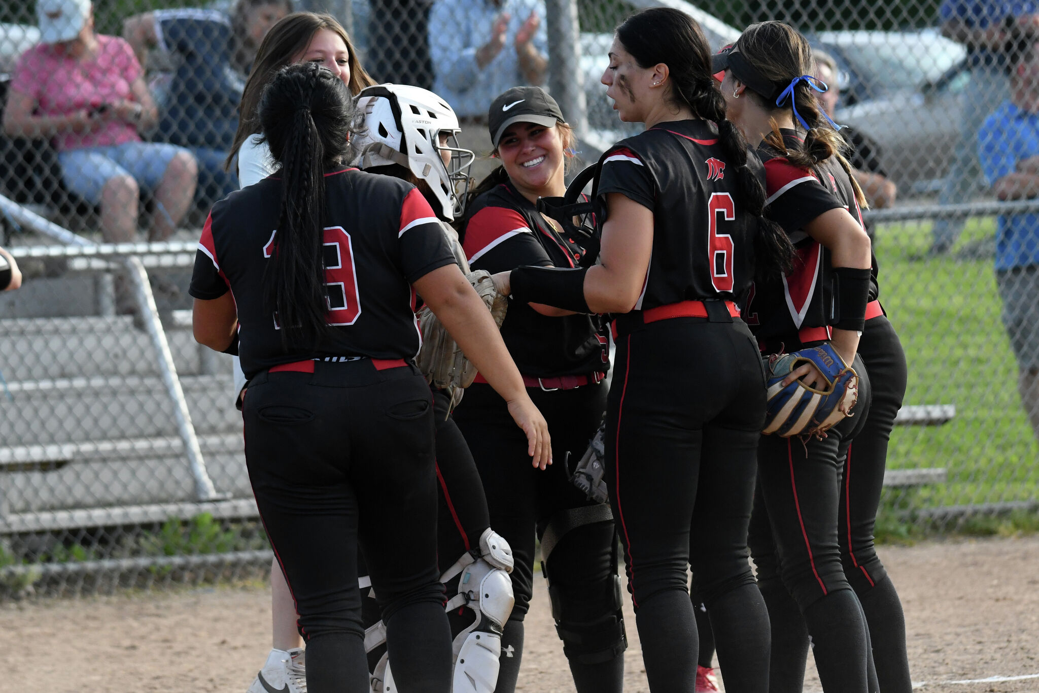 Masuk, Ellington advance to CIAC Class L softball final