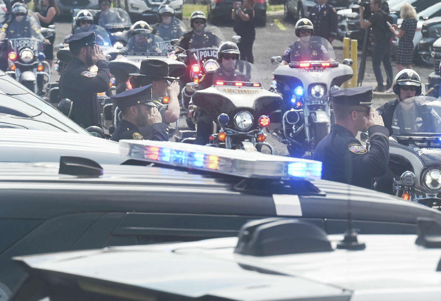 More than 1,500 at funeral for CT Trooper First Class Aaron Pelletier