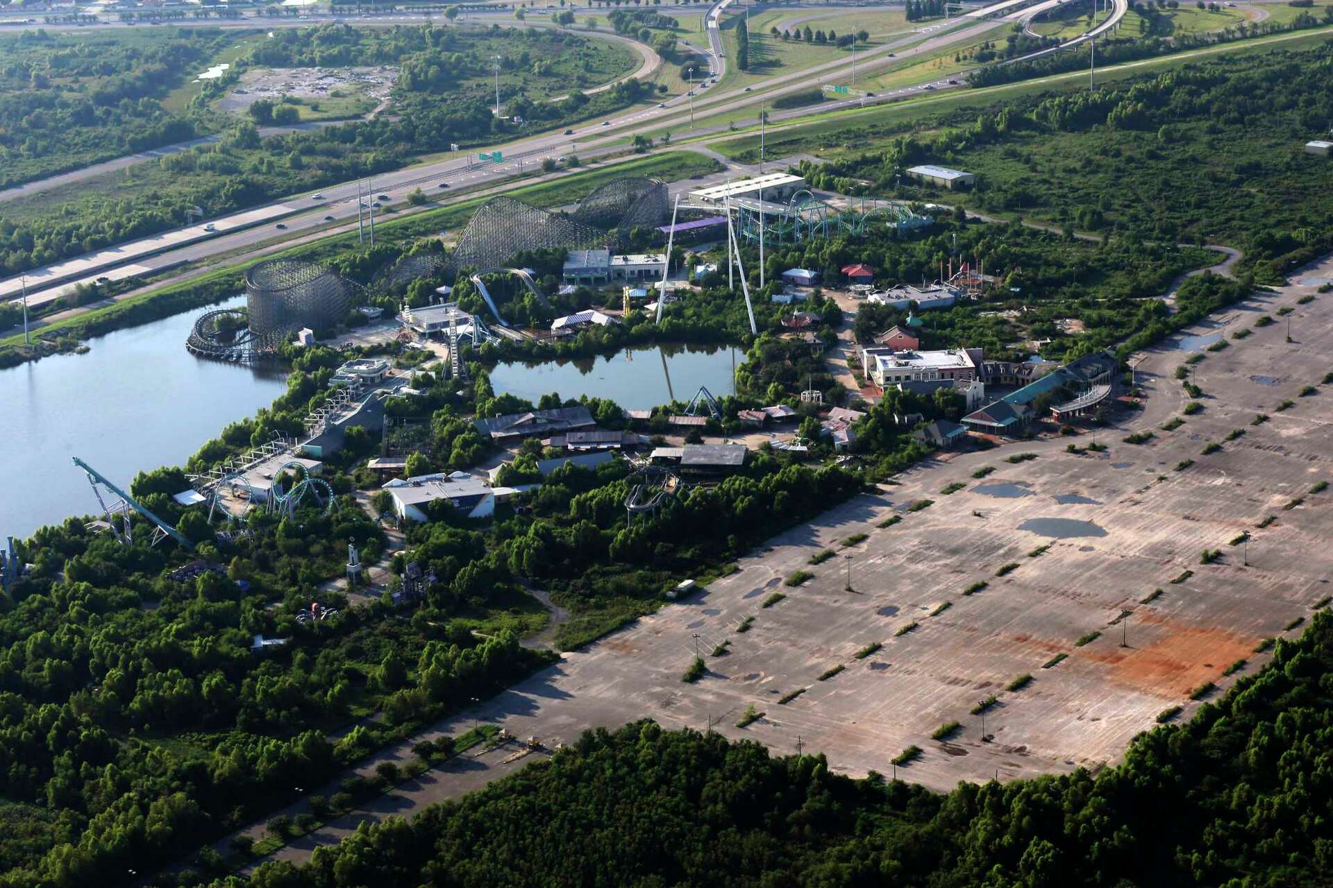 Abandoned New Orleans Six Flags slated for new life