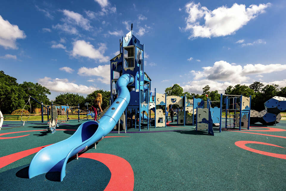Humble ISD has new bug, space and dinosaur-themed play areas