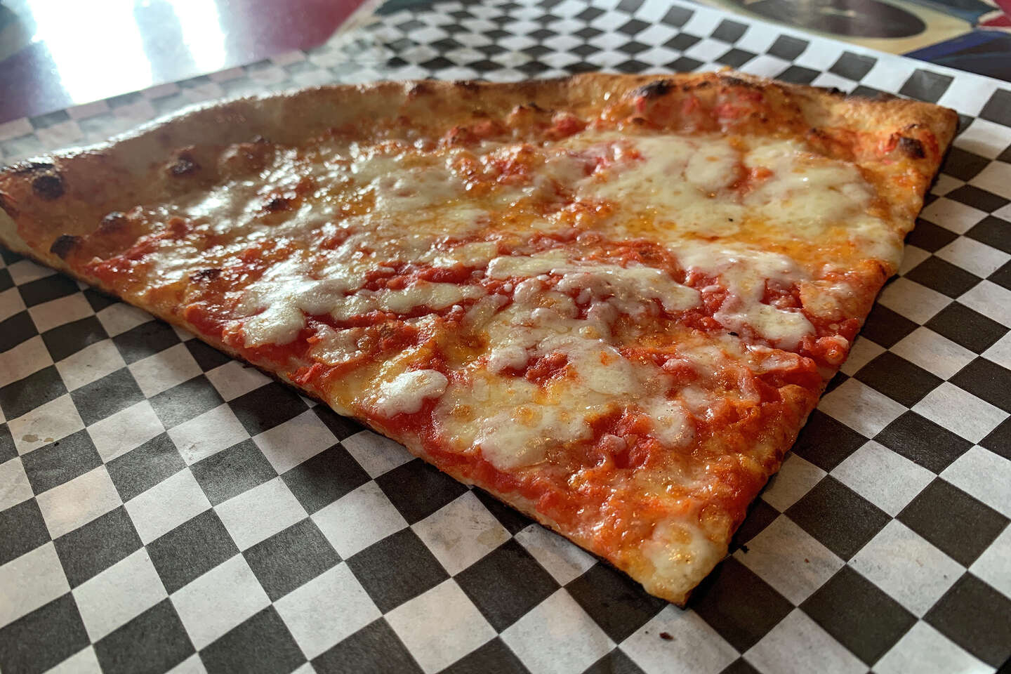 I followed a sign to a California pizzeria at the edge of the world