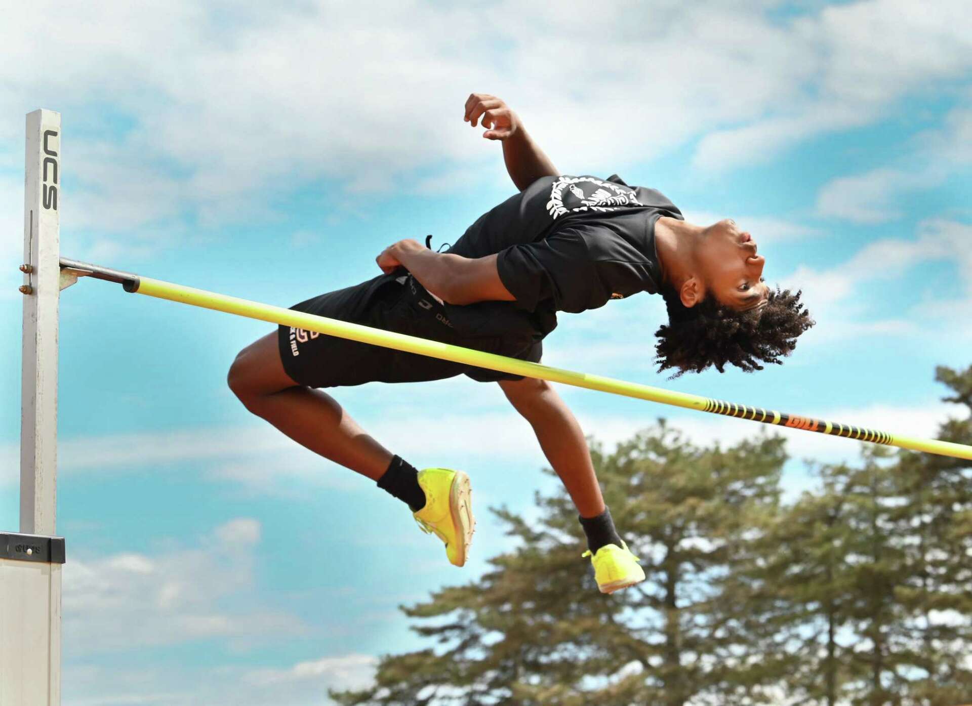 Colonie tandem looking to leap to a state high jump championship