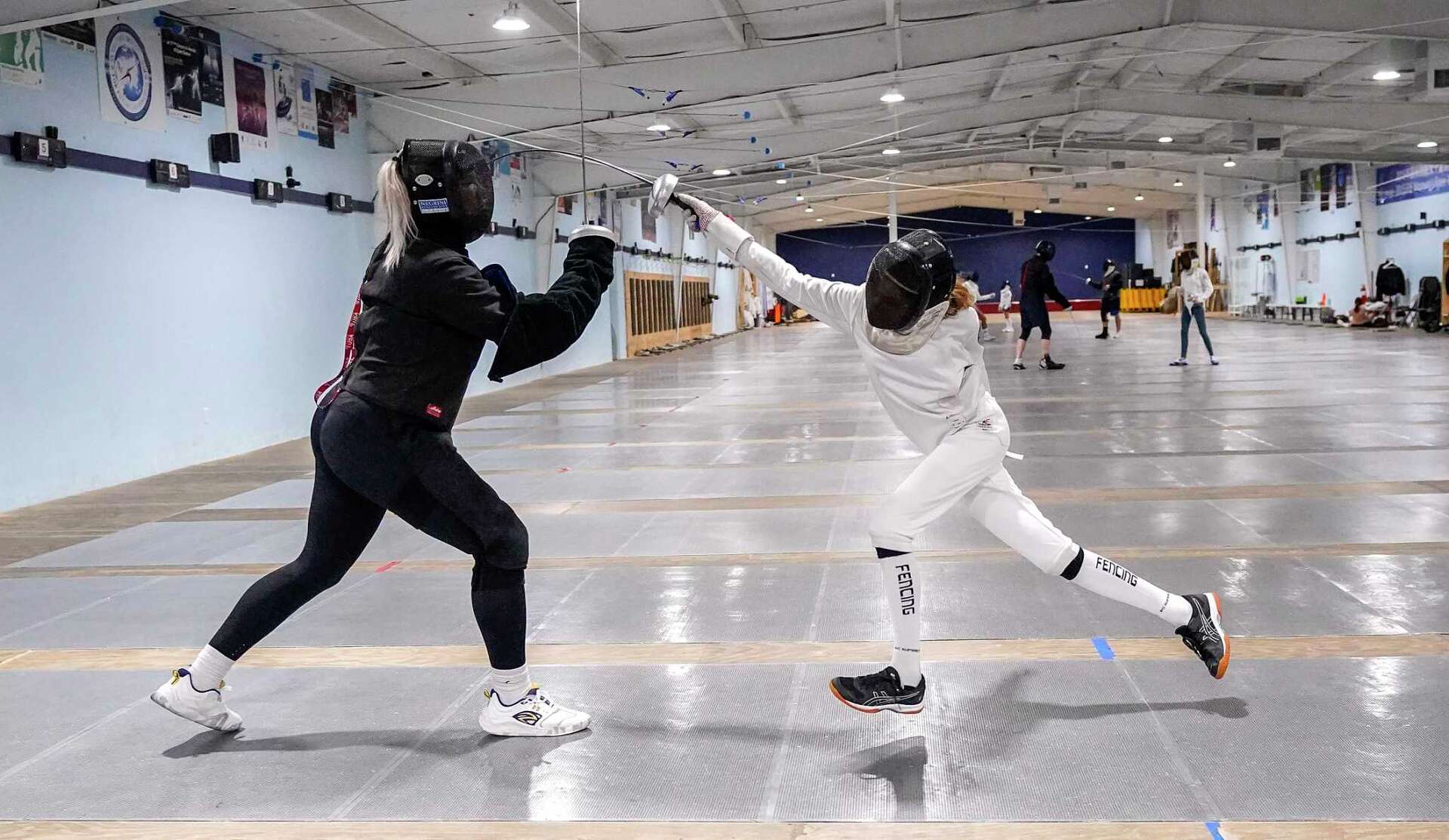 Houston epee coach looks to end U.S. Olympic medal drought