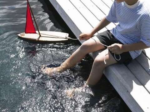 Boat Flotation Experiments for 5th-Graders