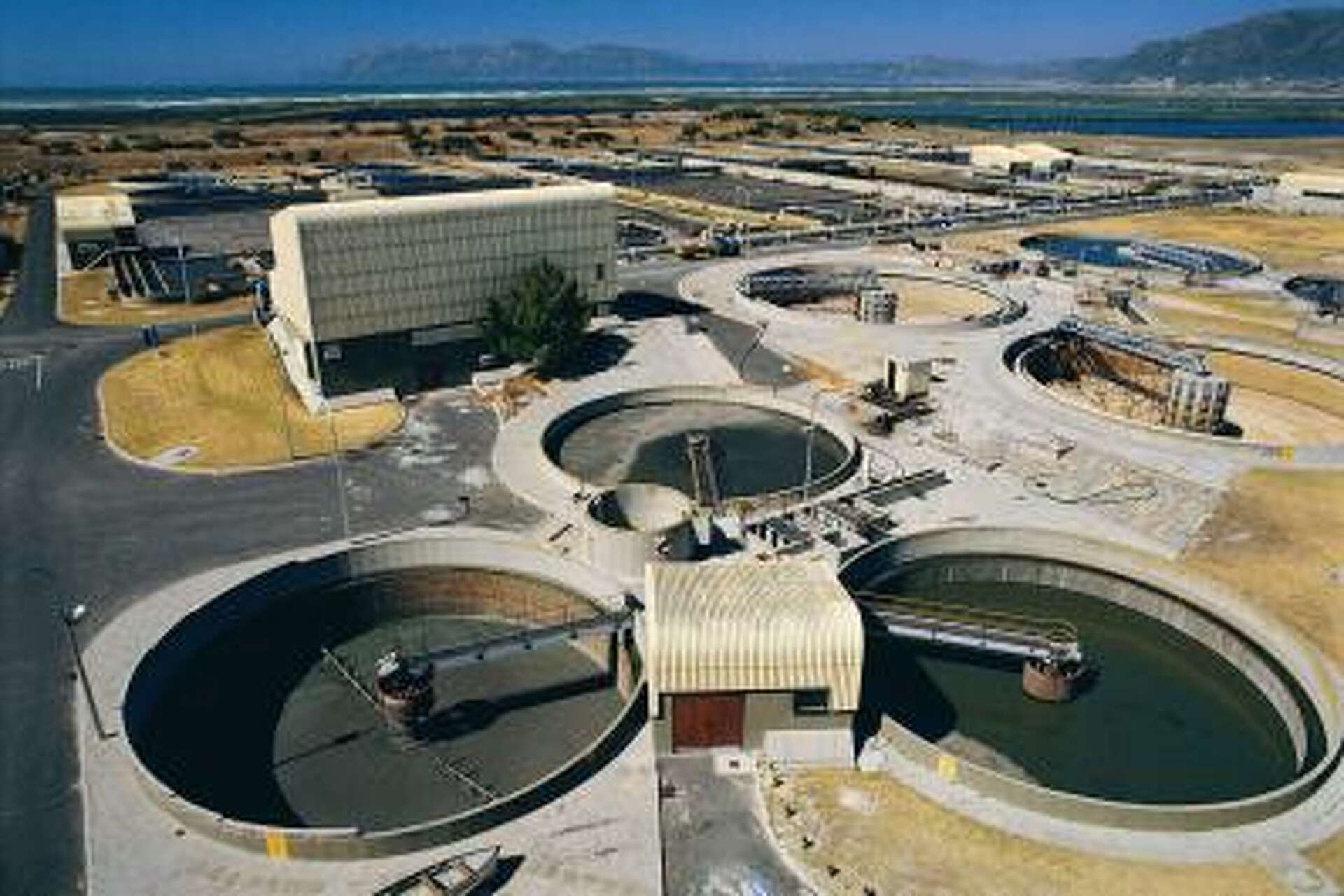 What Are the Causes of High Nitrates & Nitrites in Wastewater?