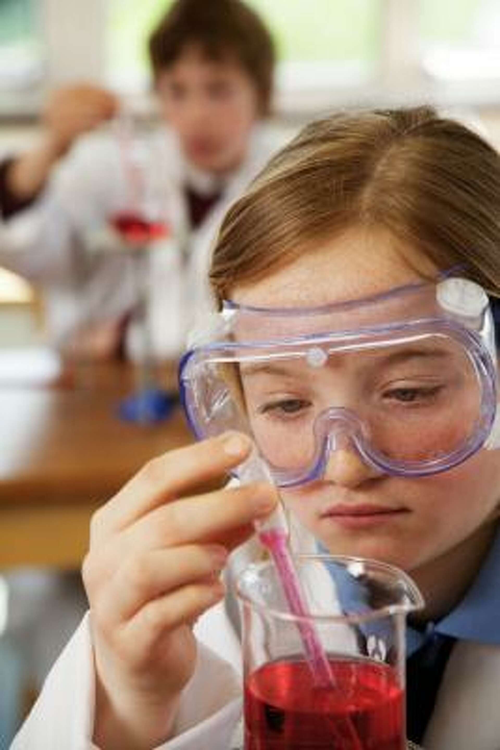 A Simple pH Experiment to Do in a Class