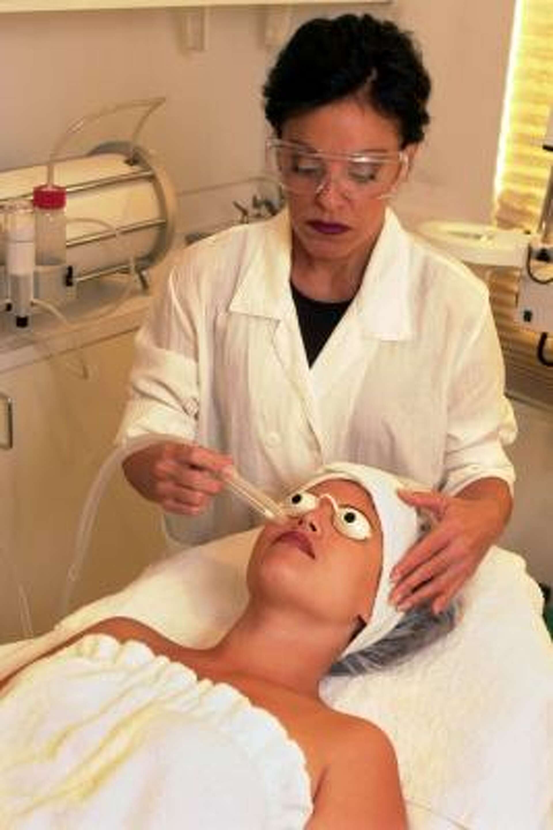College Courses Taken in Order to Become a Dermatologist
