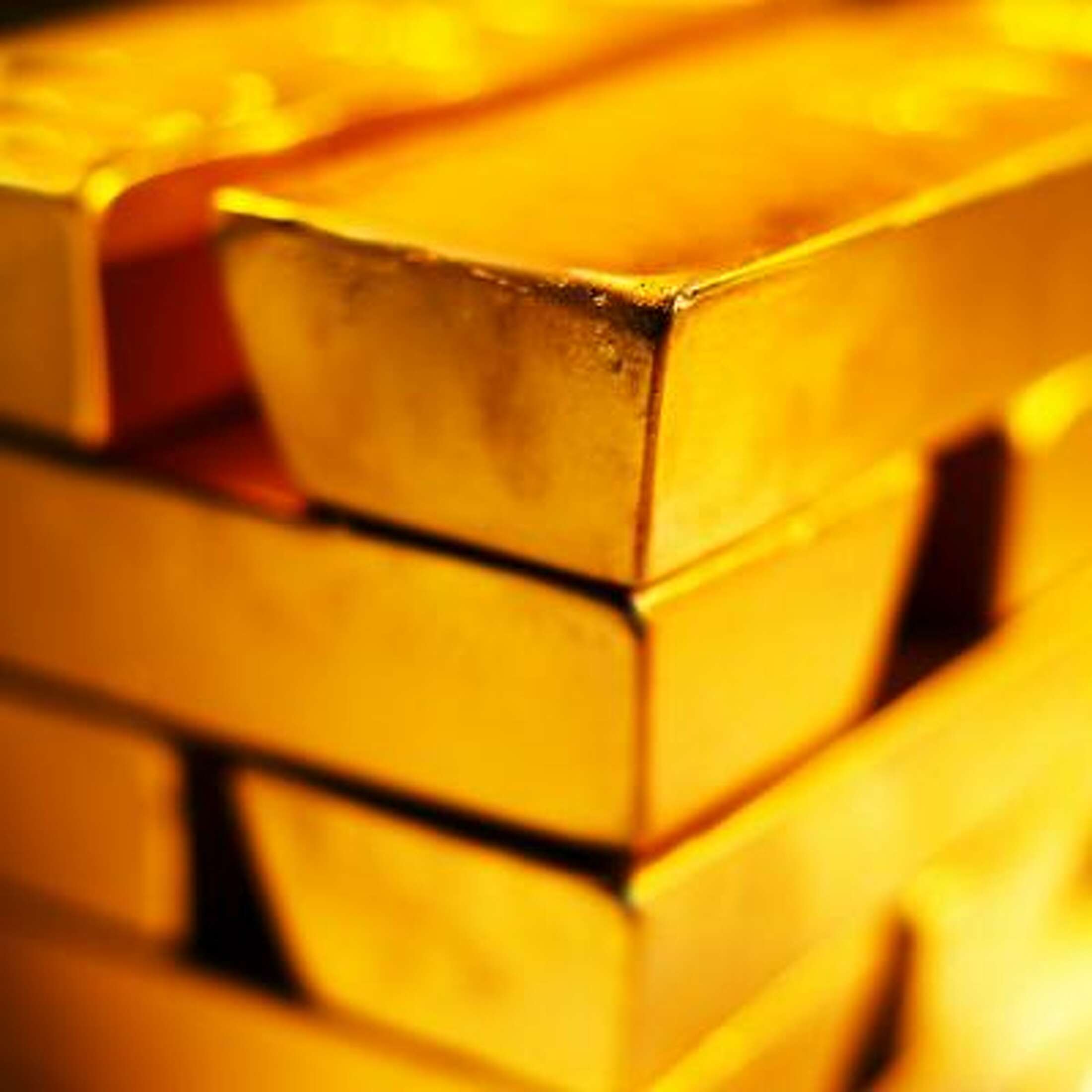 Gold vs. Silver Conductance