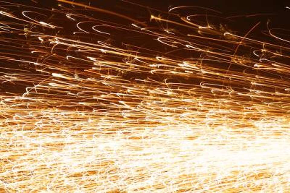 How to Do a Spark Test on Metal