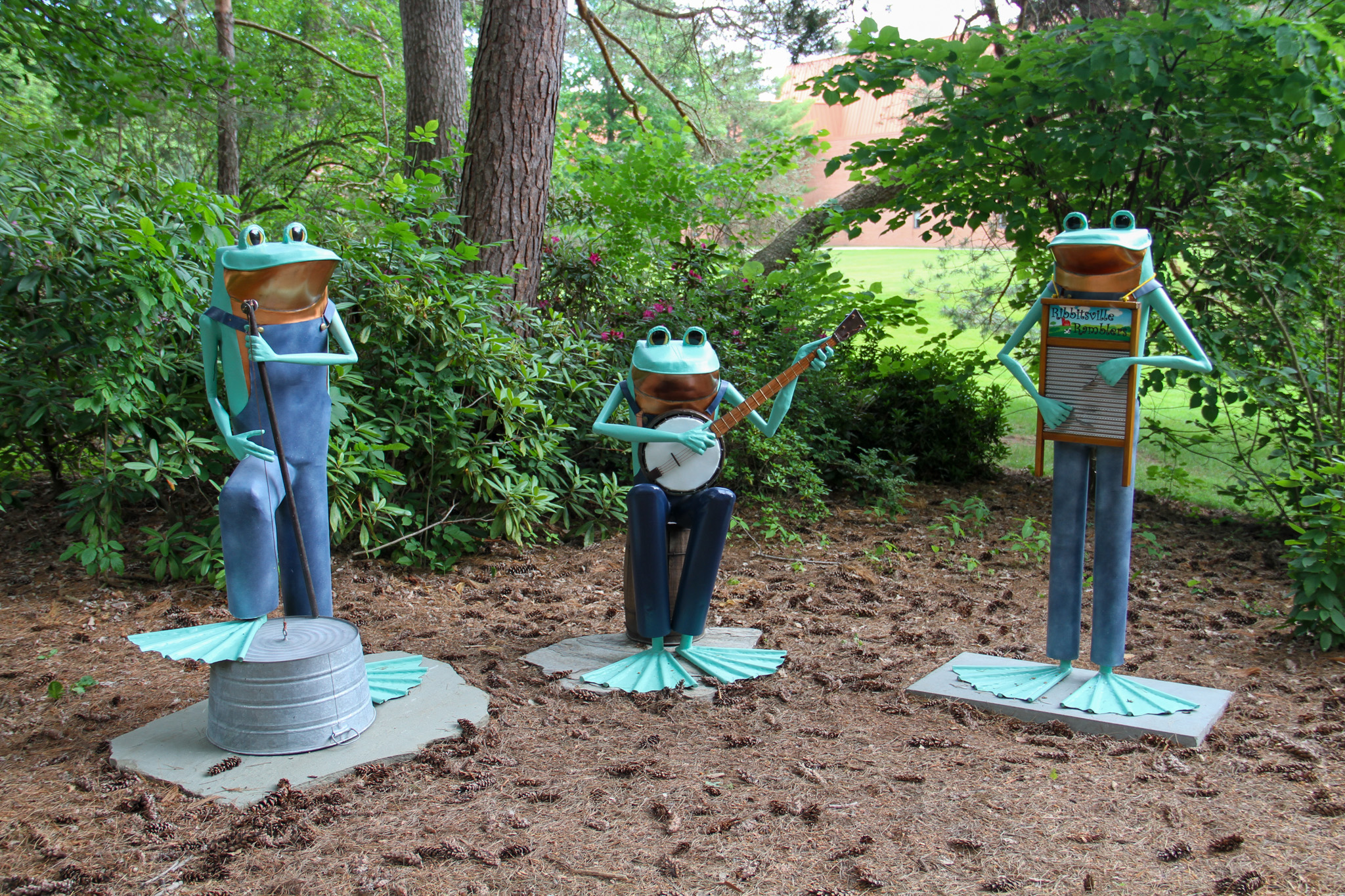 21st Annual GardenWalk in Midland July 9 with five local gardens