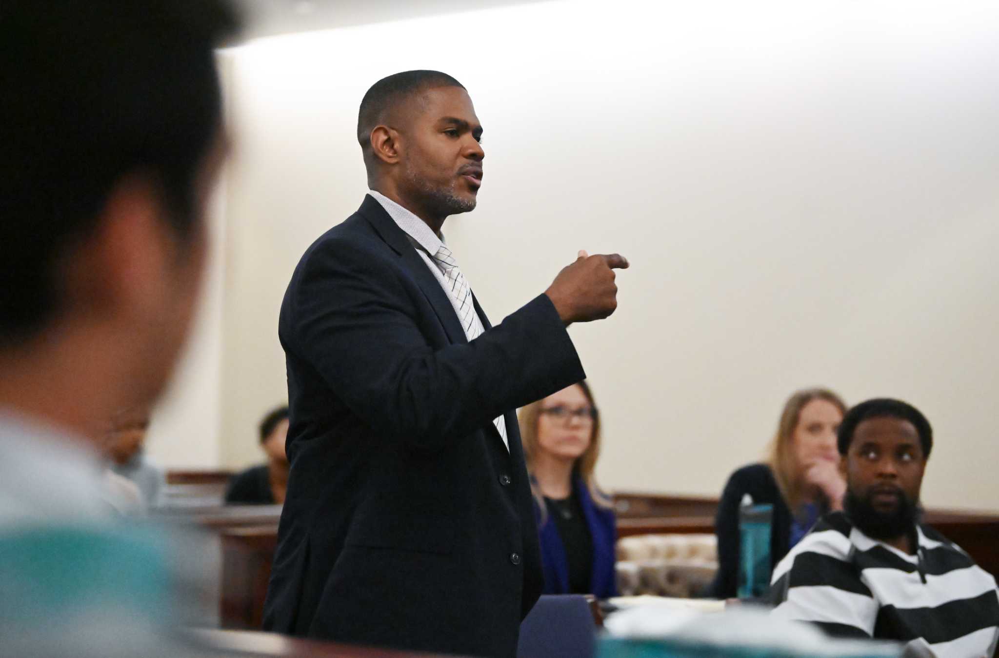 Attorney Jasper Mills indicted on felony witness tampering charges