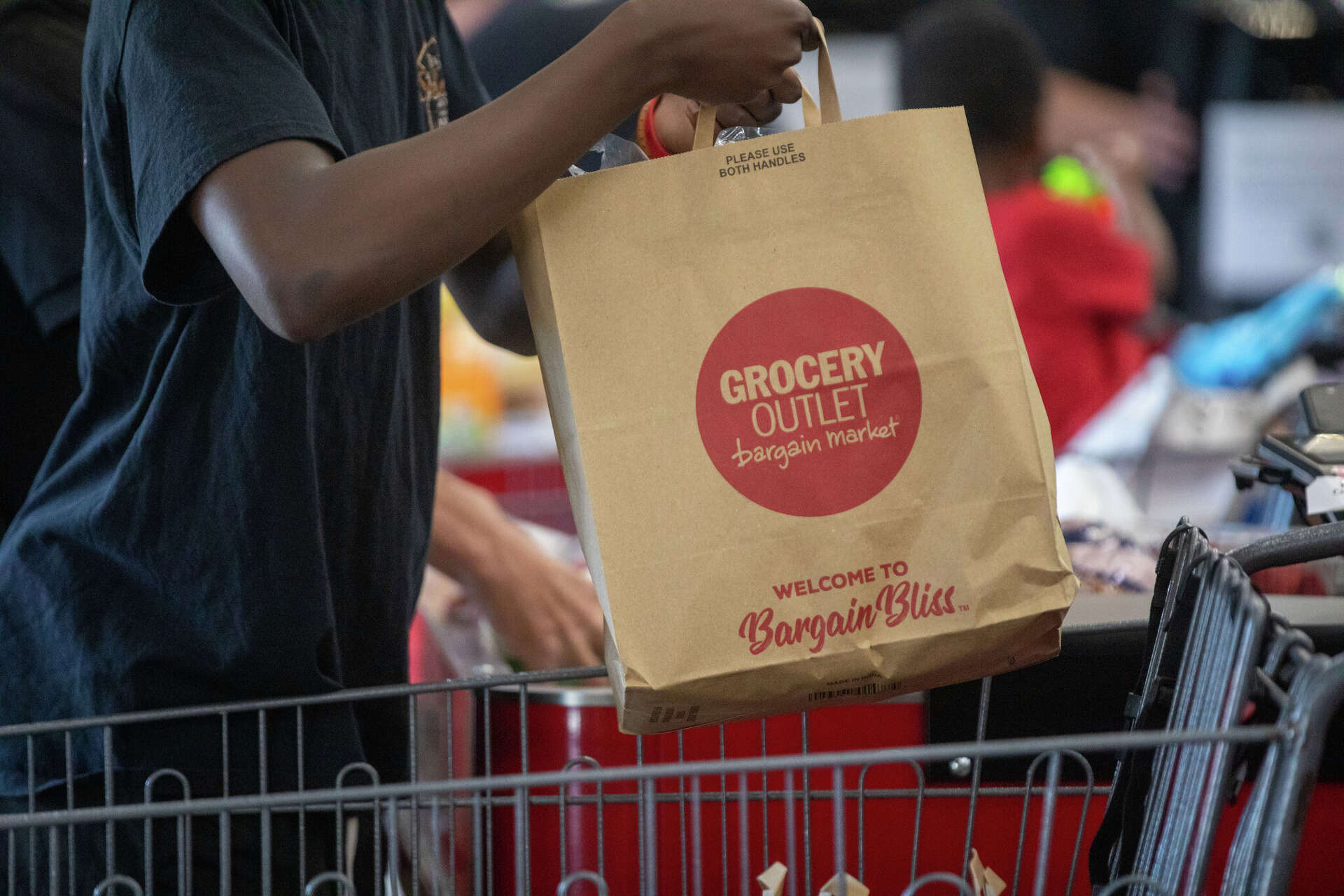 Grocery Outlet to close 9 California locations. Here's where.