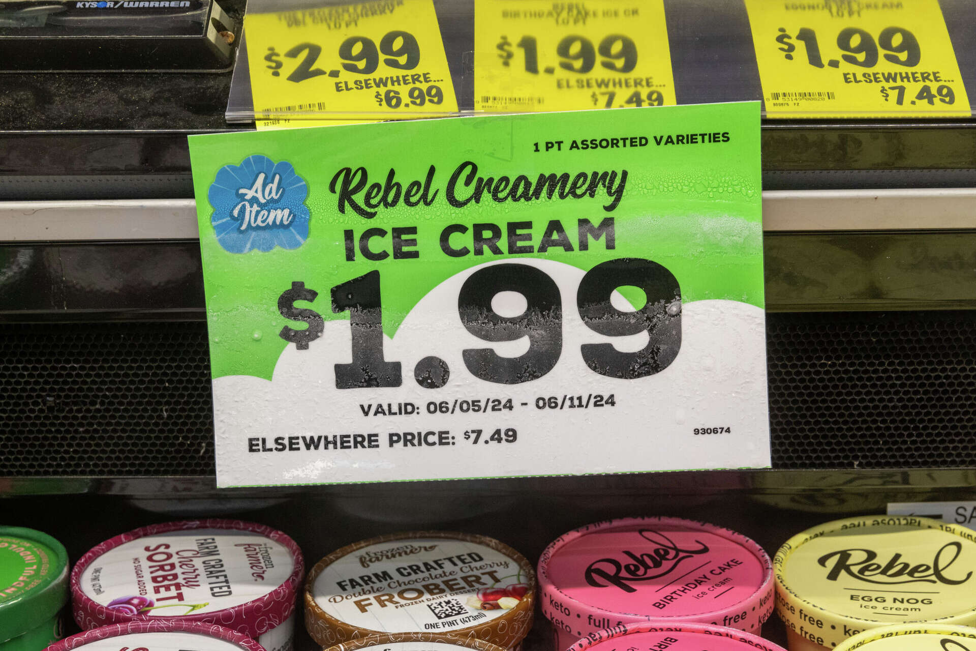 Food is expensive, but not at Calif.'s extreme discount grocery store