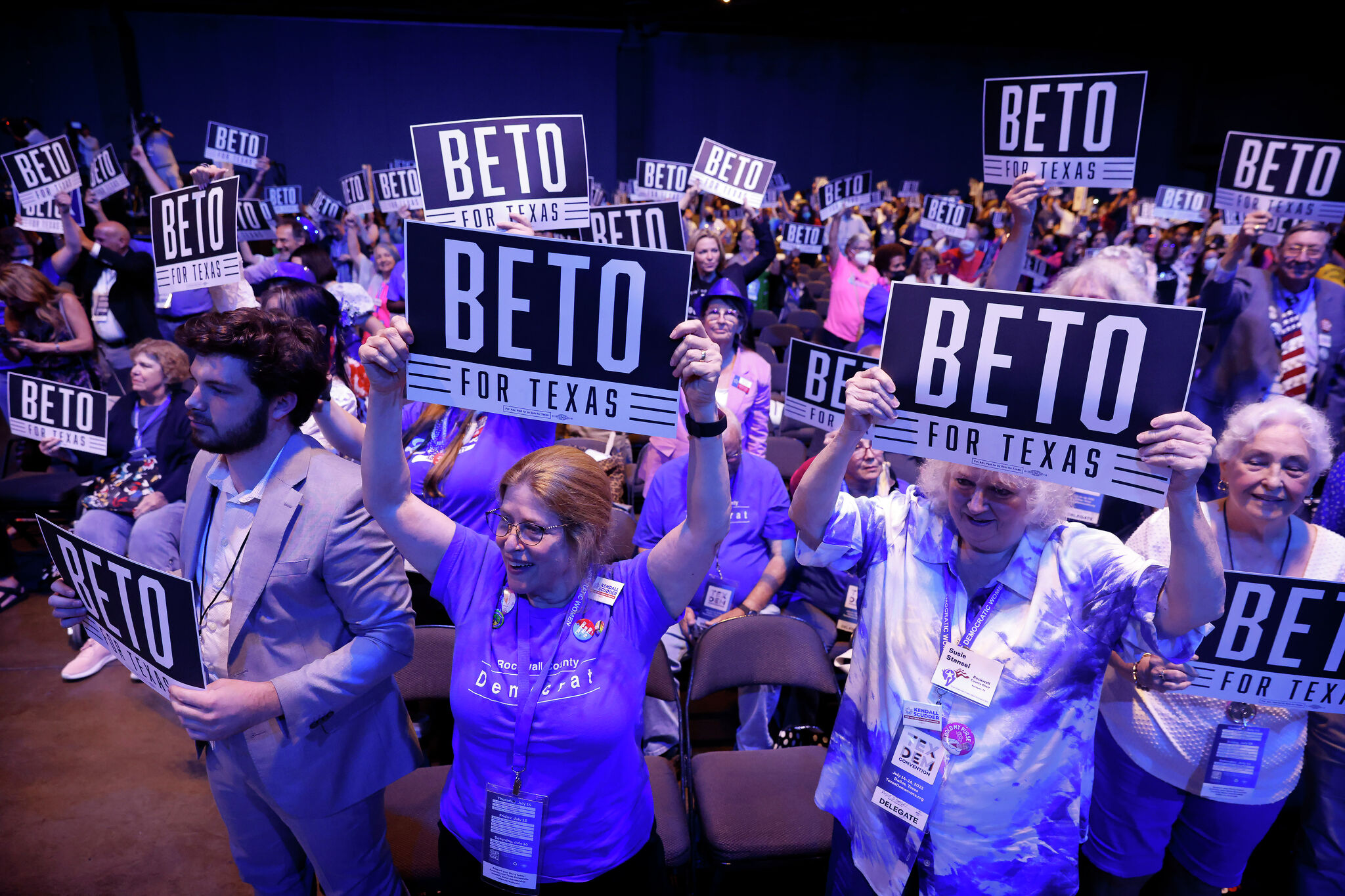 Texas Democrats embrace Beto in El Paso, even as they try to move on