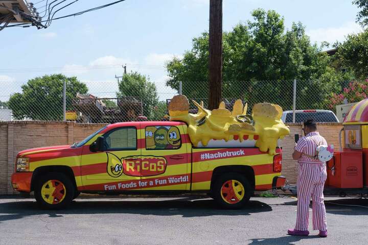 Ricos Nacho Truck rolls out cheesy fun across Texas