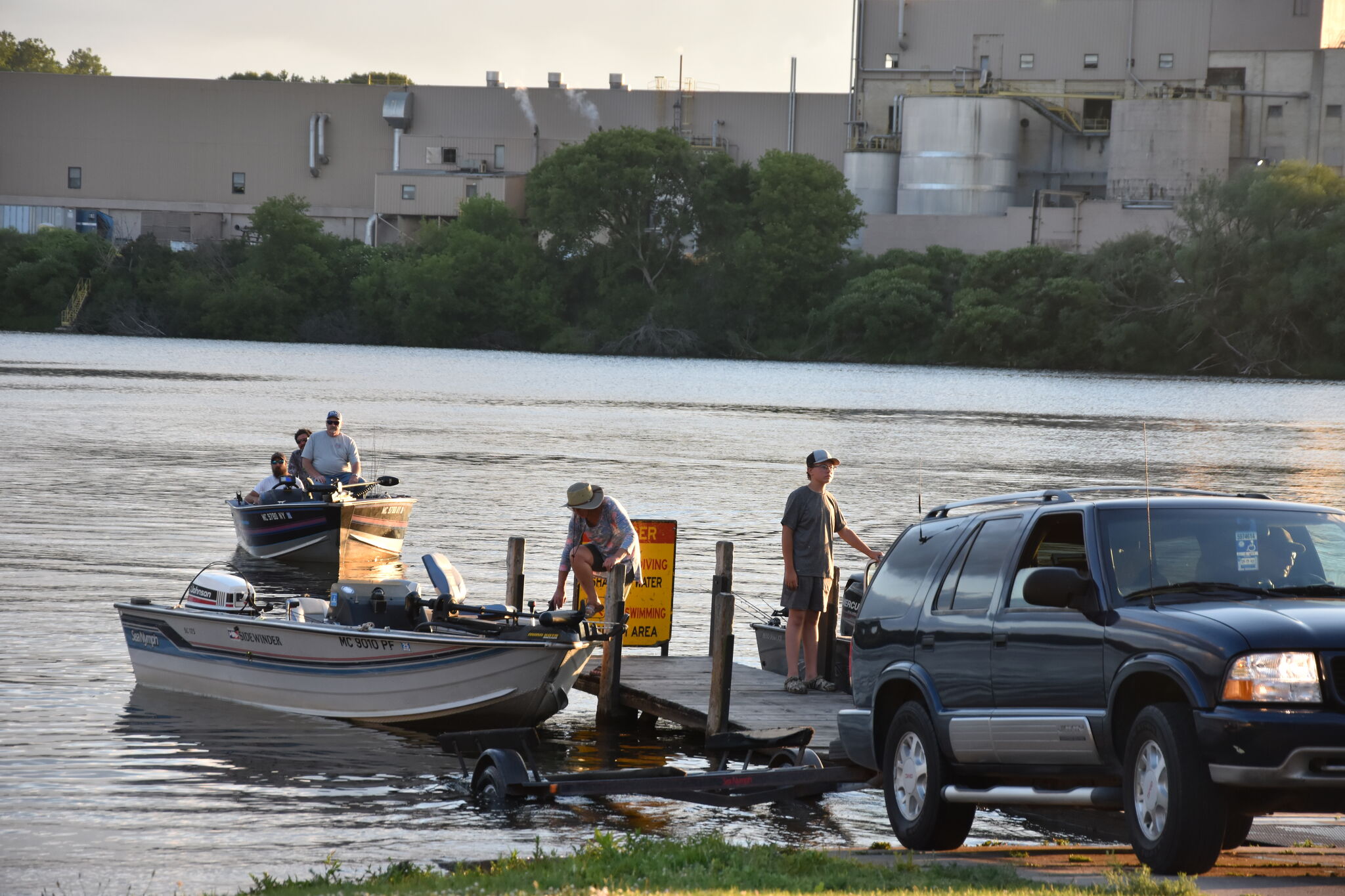Clinton County man dies at Manistee Lake boat launch