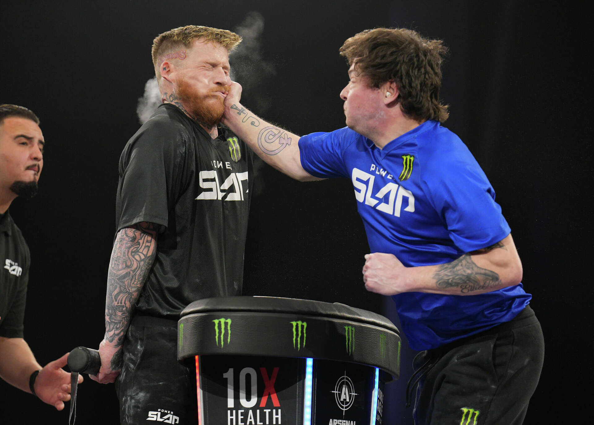 Texas is poised to license slap fights as pro sporting events