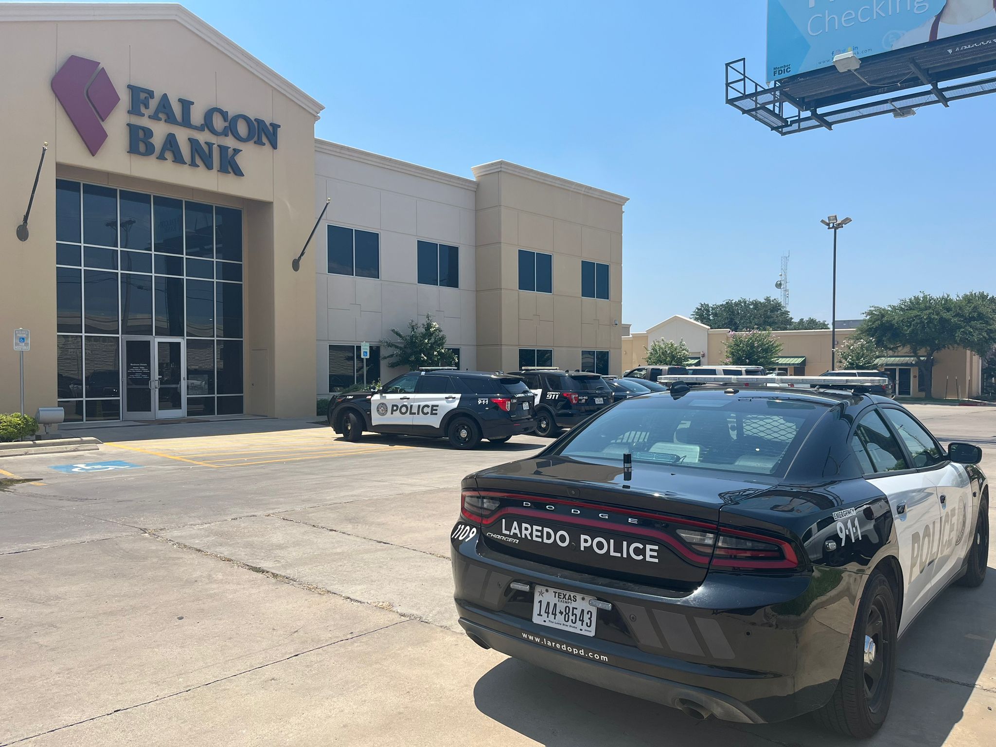 Laredo police confirm bank robbery on Bob Bullock Loop, suspect caught