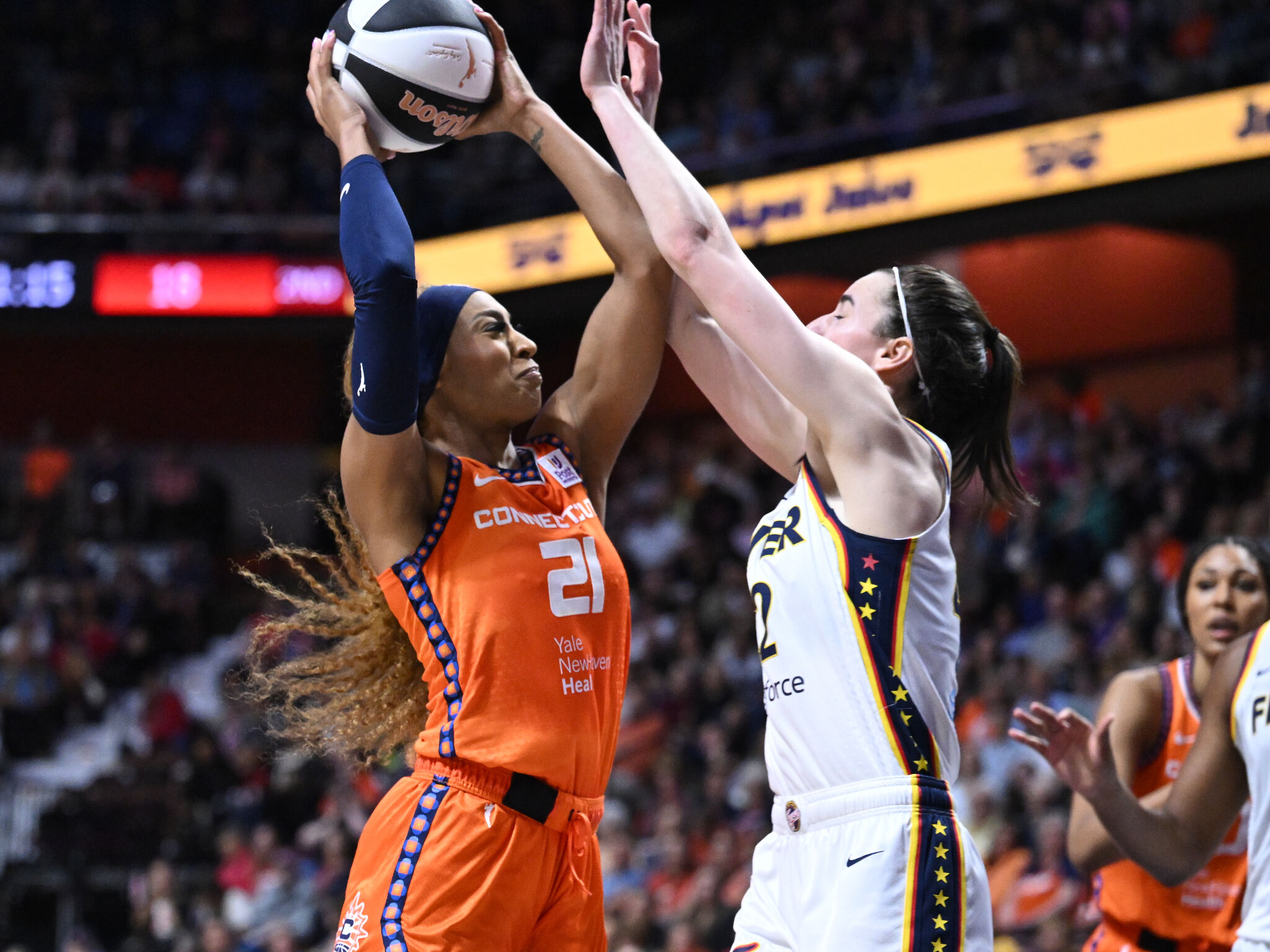 WNBA's Connecticut Sun beat Indiana Fever, Caitlin Clark at Mohegan