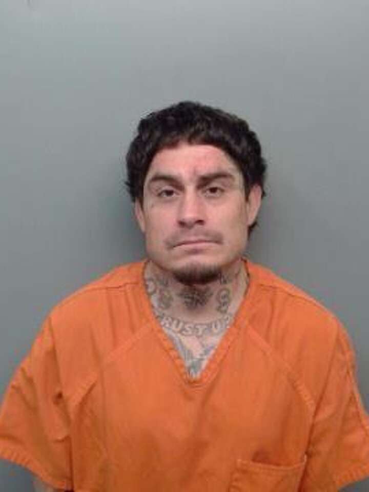 Laredo man pleads guilty to robbing Falcon International Bank