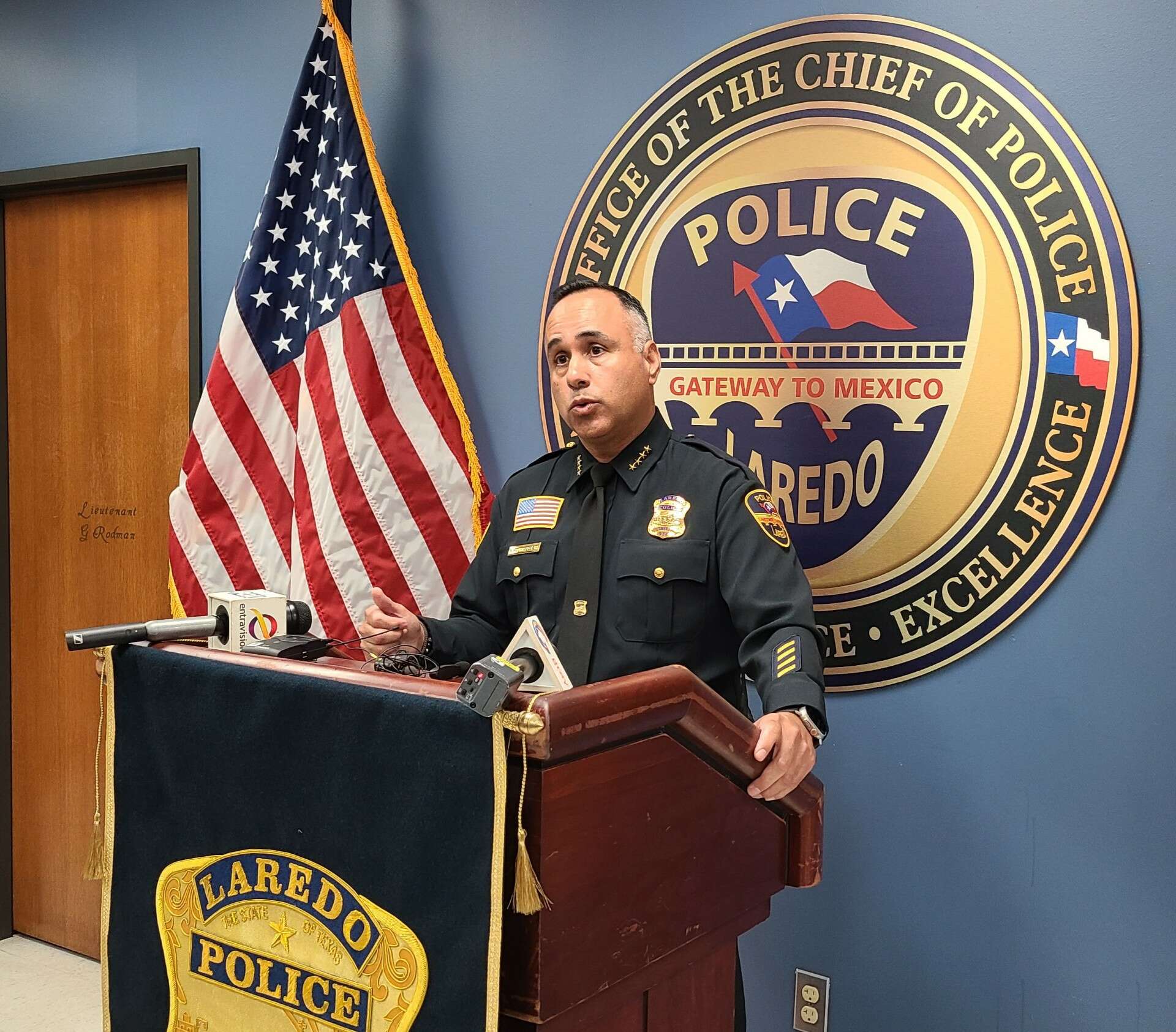 FBI undertakes bank robbery case; LPD sergeant placed on admin duties