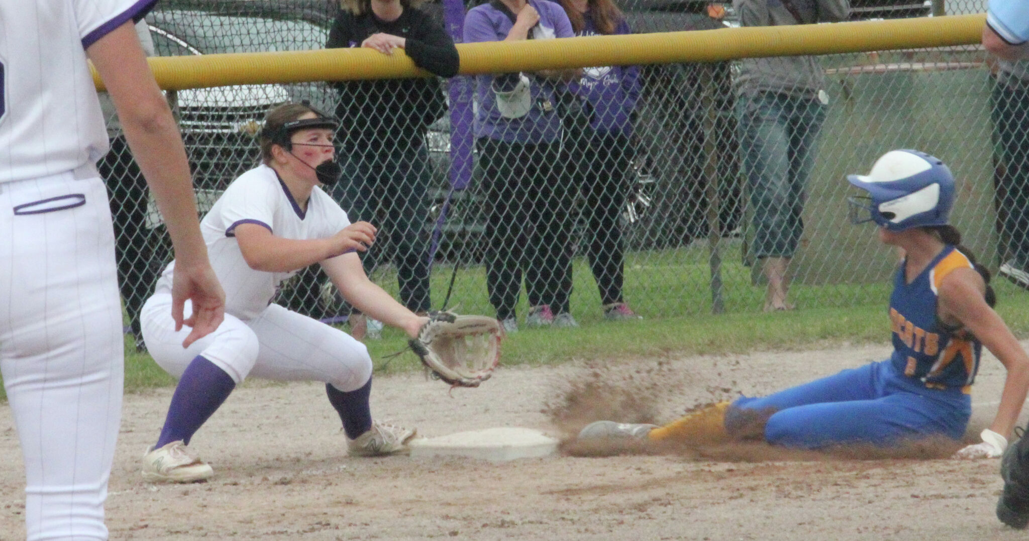 Evart blanks Gladstone 9-0 in quarterfinals