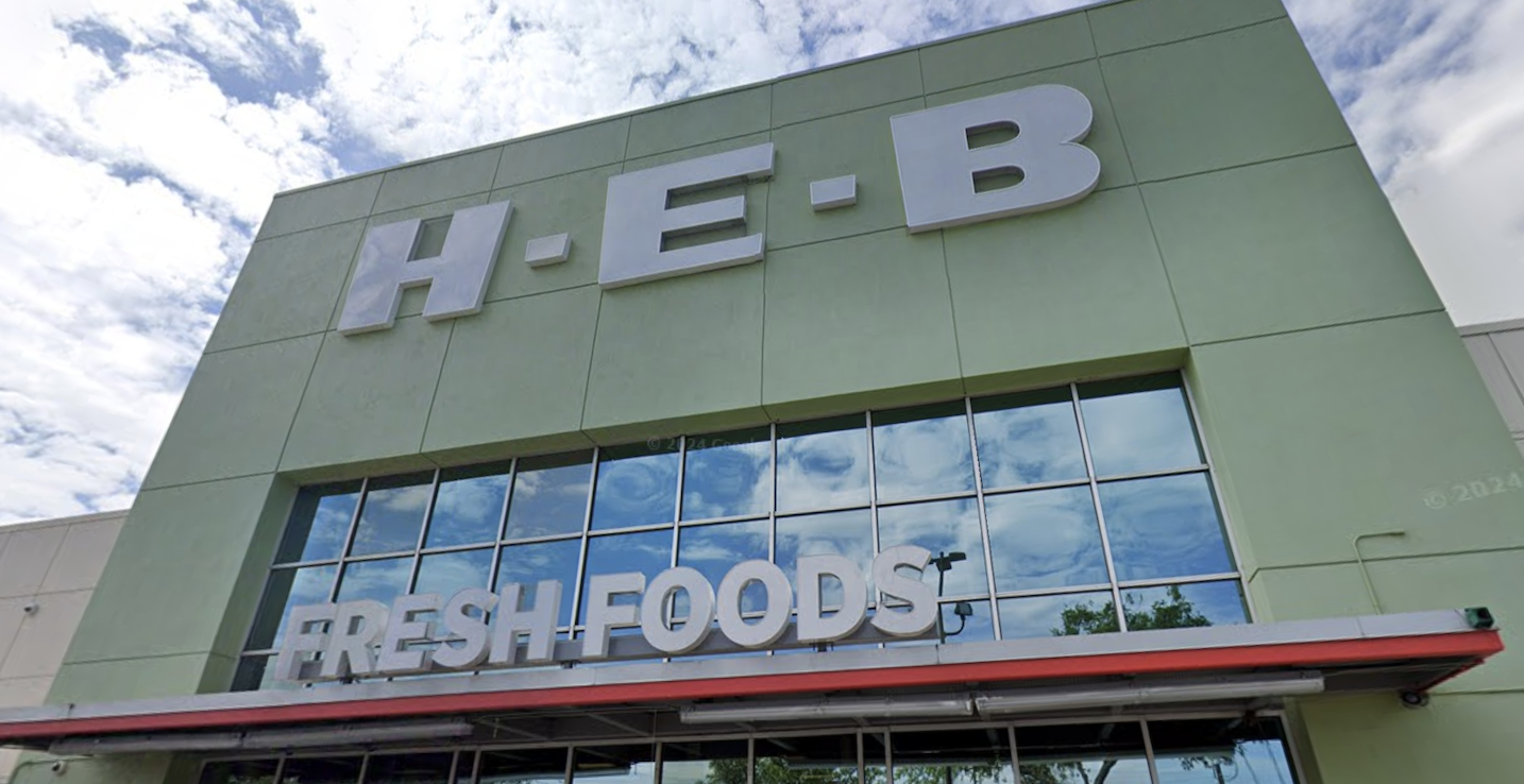 Pizza Patrón adds new restaurant across from Austin H-E-B