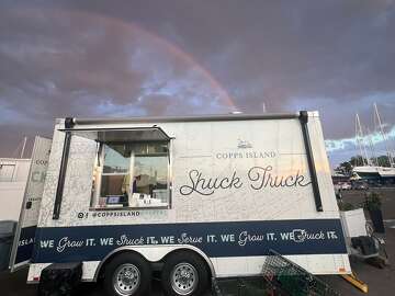 Copps Island Oyster Shack is now open at Norwalk Cove Marina