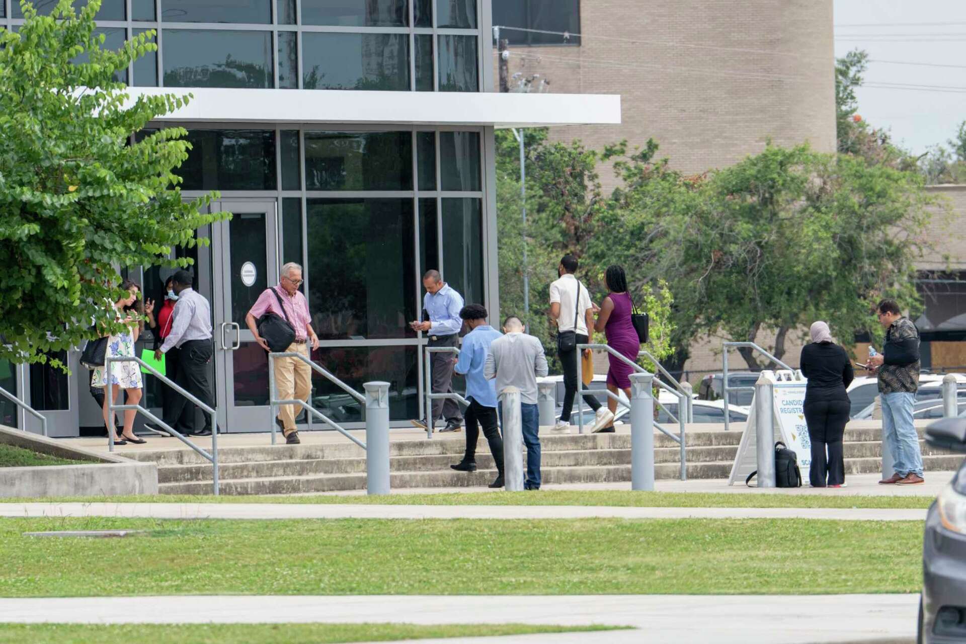 HISD departures soar to 4K in June, bringing yearly total over 10K