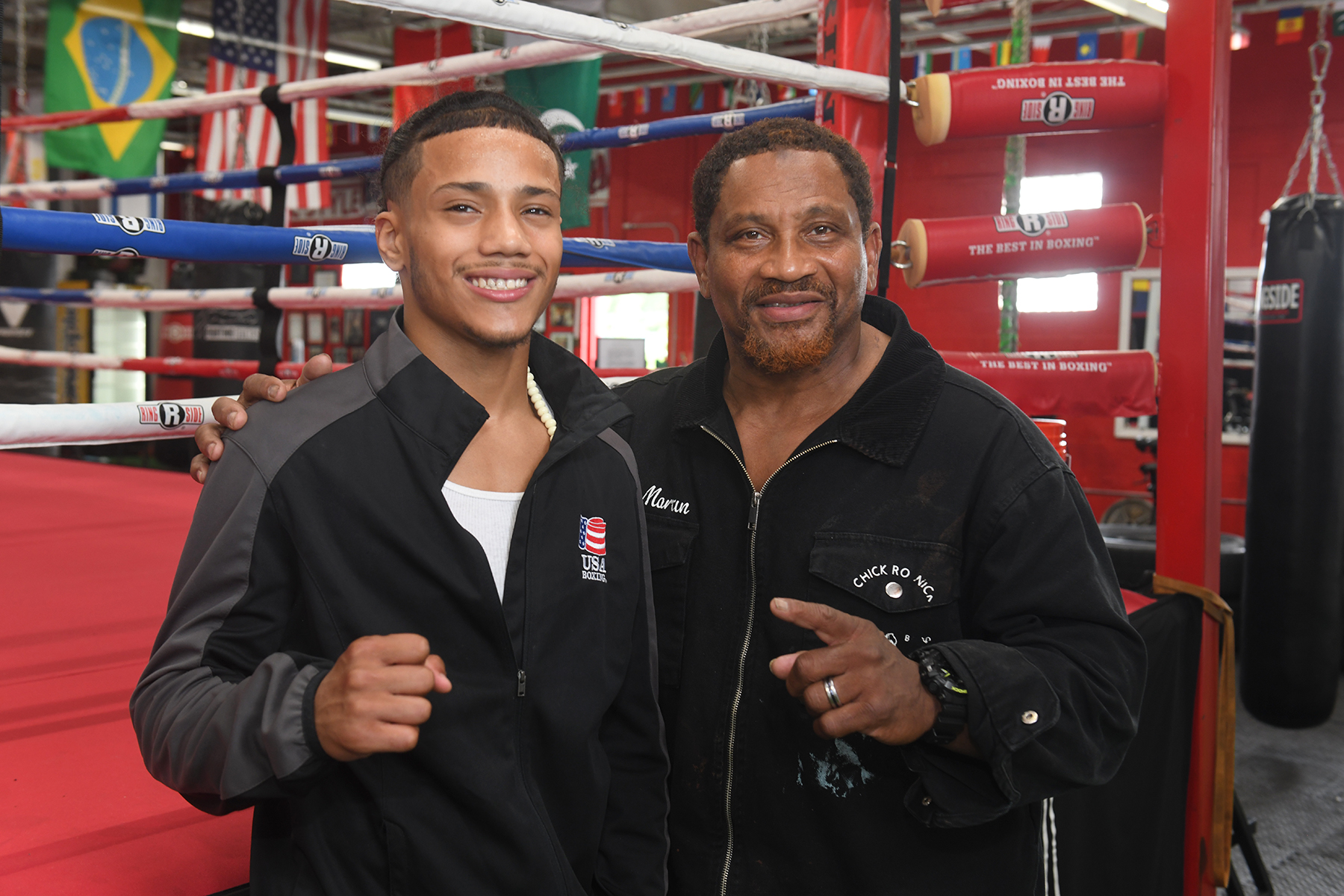 Stratford boxer trained by dad wins first pro bout before Father's Day