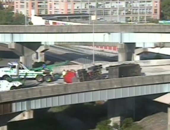 Hartford I-84 ramp reopened following tractor-trailer crash: officials