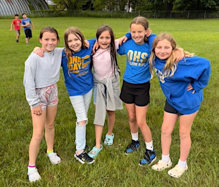 Onekama students enjoy field day